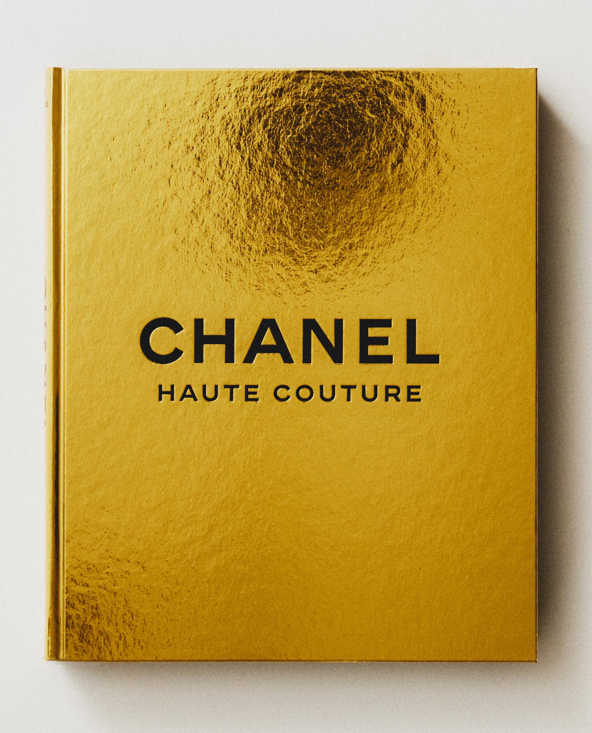 CHANEL HAUTE COUTURE BOOK | Zara Home Italia