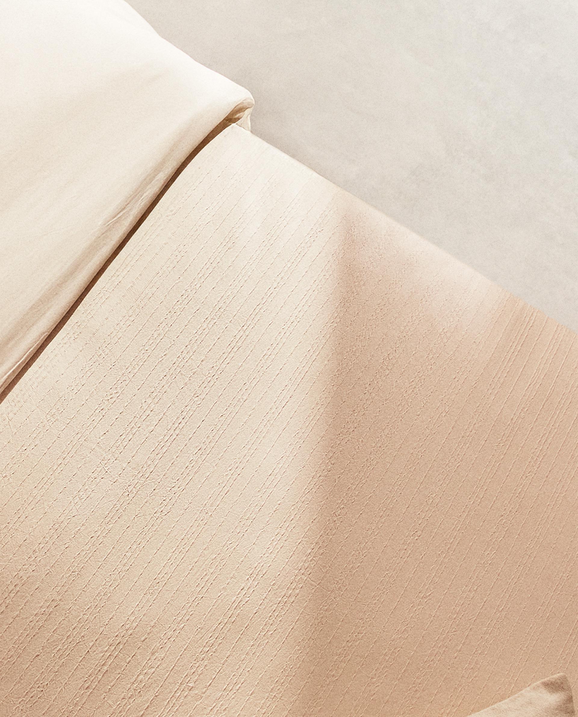 ΠΑΠΛΩΜΑΤΟΘΗΚΗ ΜΕ ΑΝΑΓΛΥΦΕΣ ΡΙΓΕΣ | Zara Home Ελλάδα / Greece