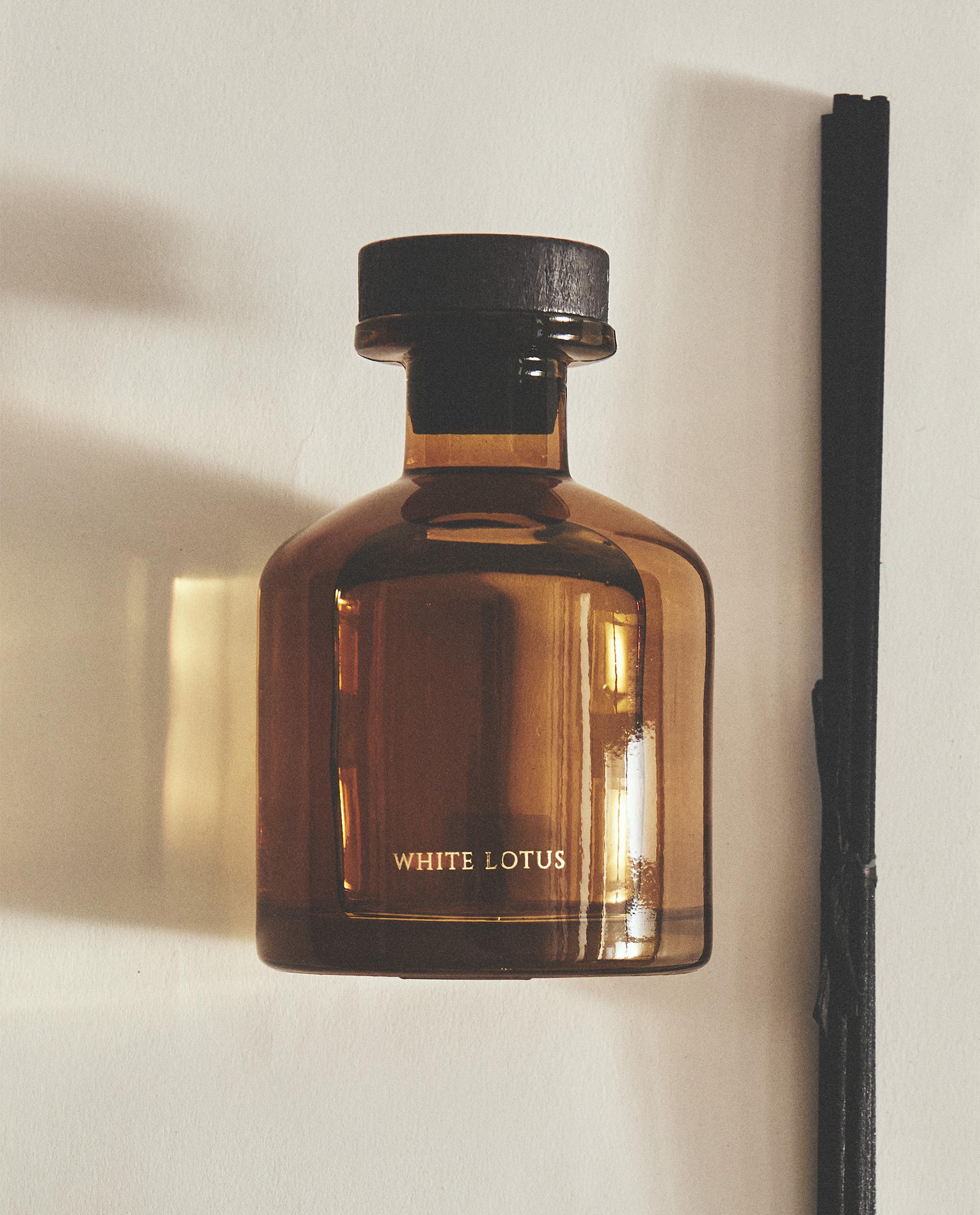 (250 ML) ΑΡΩΜΑΤΙΚΑ ΧΩΡΟΥ ΜΕ ΣΤΙΚ WHITE LOTUS | Zara Home Ελλάδα / Greece