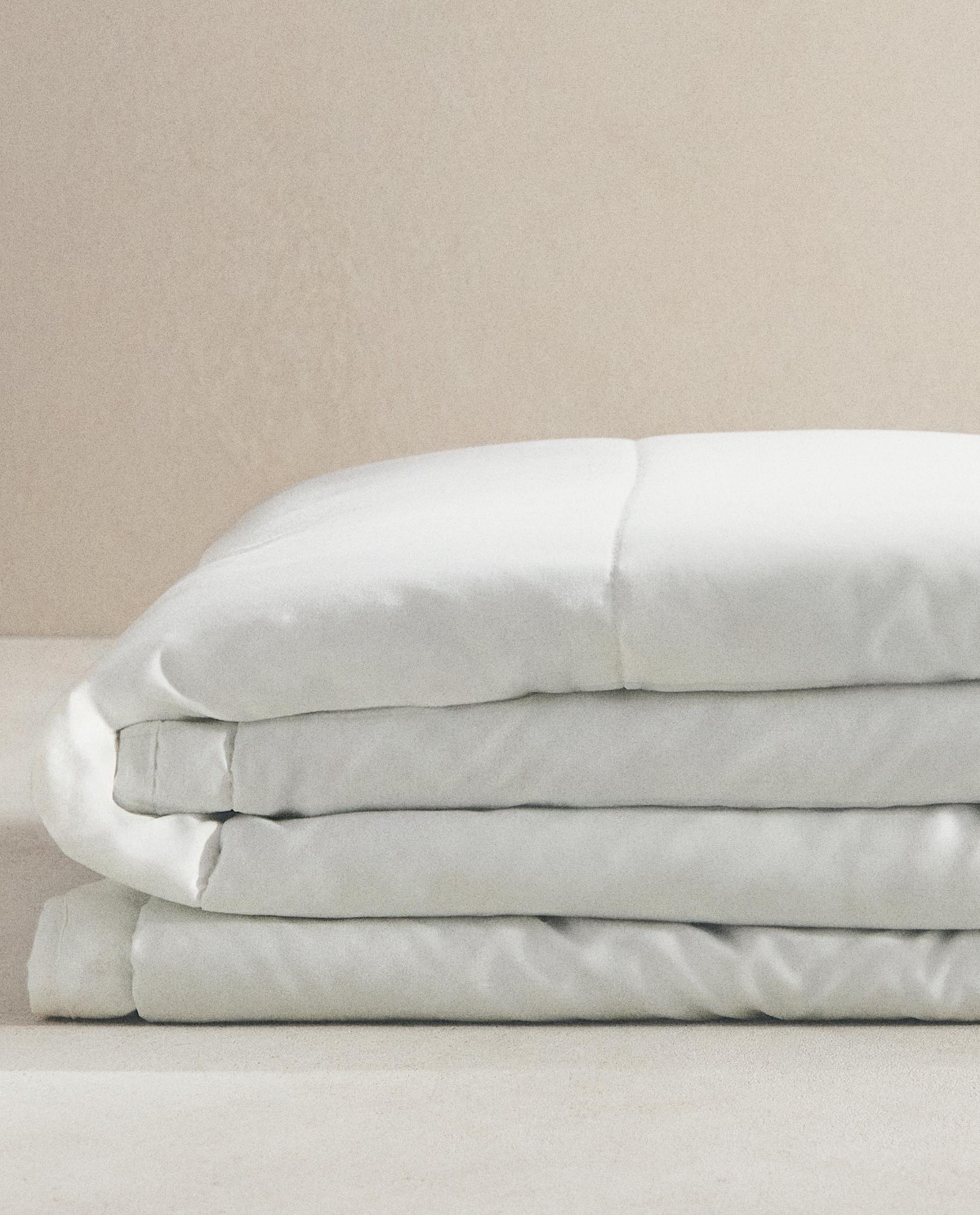 SUMMER MICROFIBRE DUVET FILLING (125 GxM²) | Zara Home Portugal