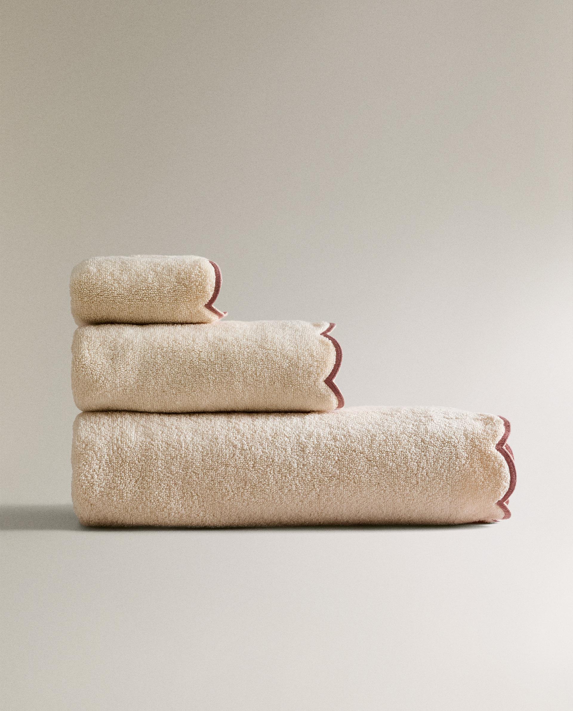 SERVIETTE DE BAIN BORD AJOURÉ | Zara Home Morocco
