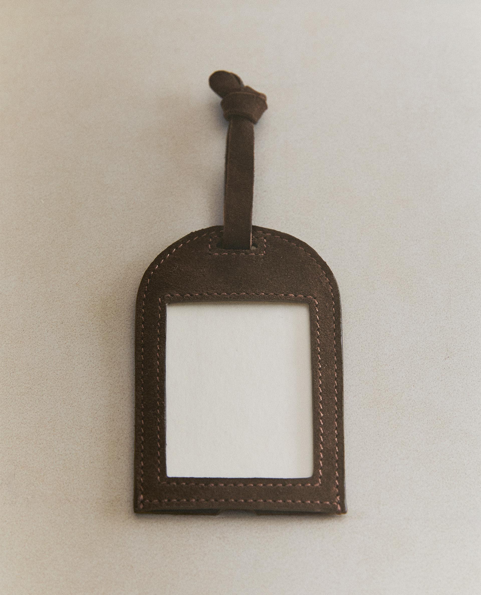 LARGE LEATHER ID TAGS (PACK OF 2) | Zara Home Bahrain