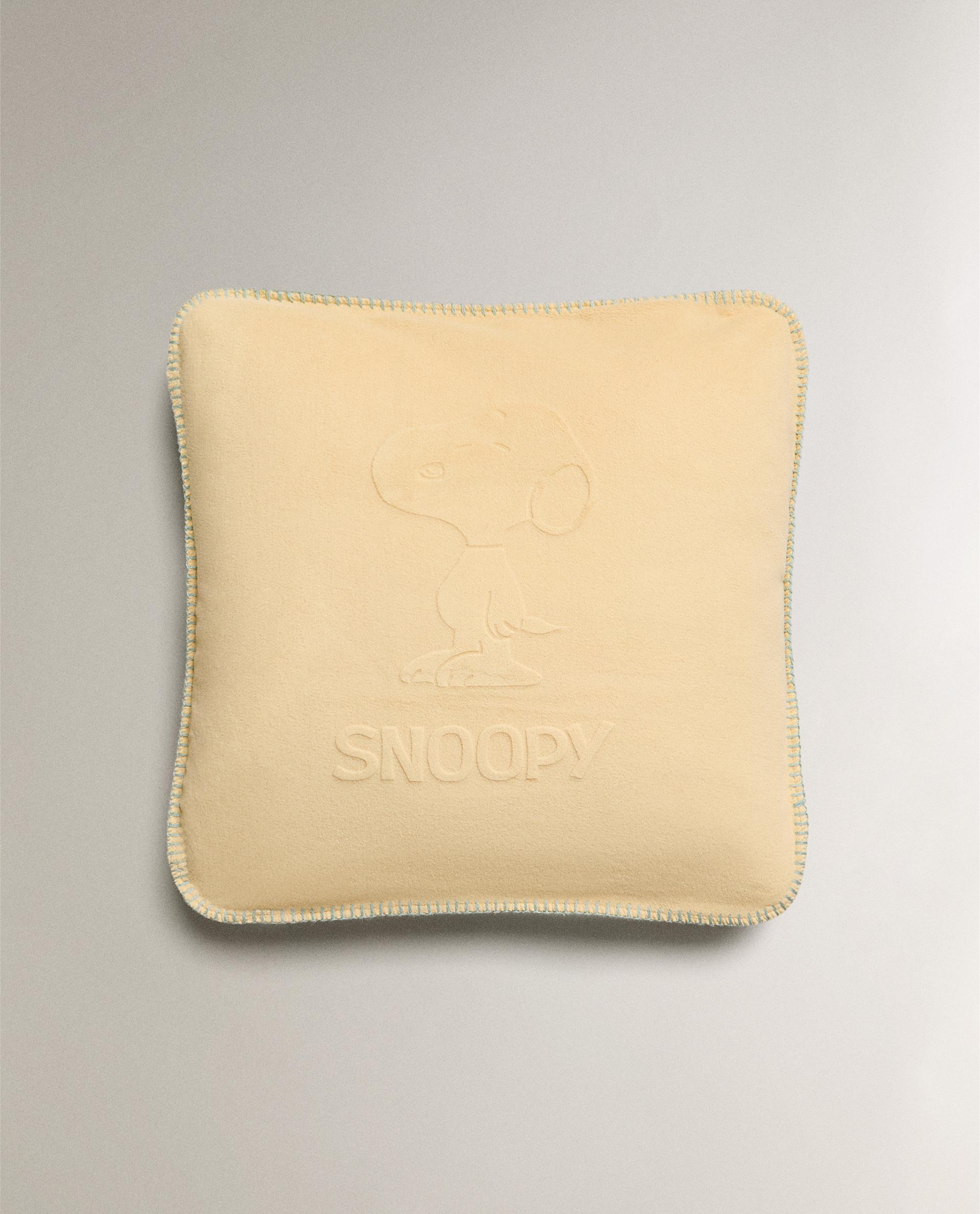 FUNDA COJÍN INFANTIL DISEÑO RELIEVE PEANUTS™ | Zara Home United States ...